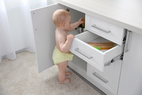 Child Proofing Cabinets: 11 Effective Baby-Friendly Solutions ...